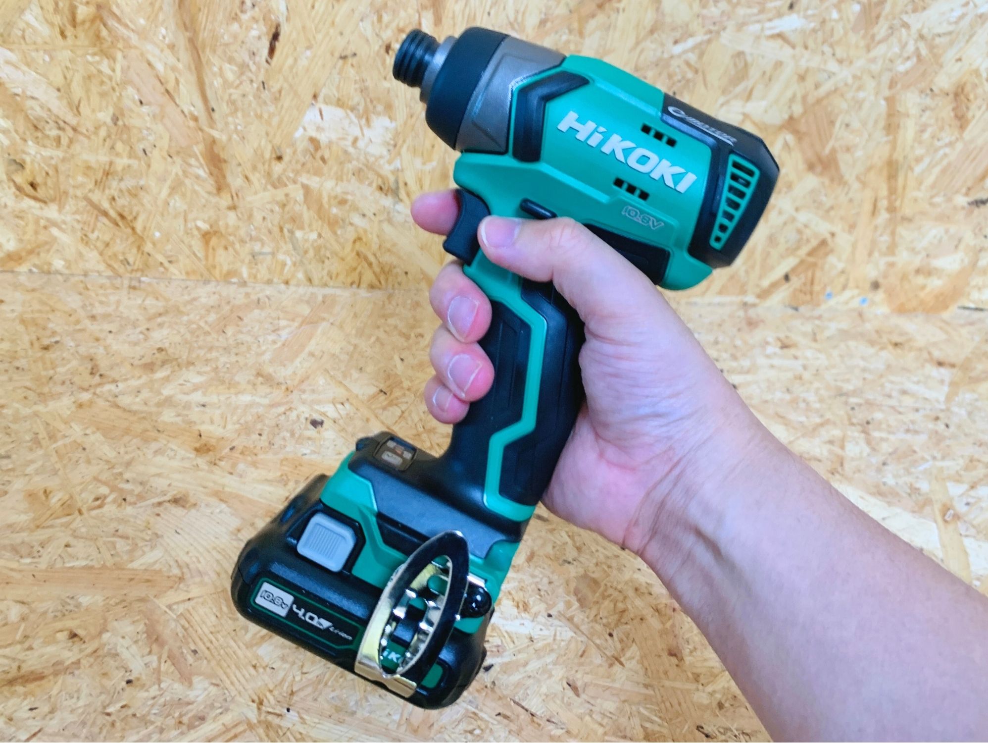 【マキタTD111Dのライバル機】WH12DDレビュー_HiKOKI充電式10.8Vインパクトドライバ_NN・2ES・2LC - 電動工具なび