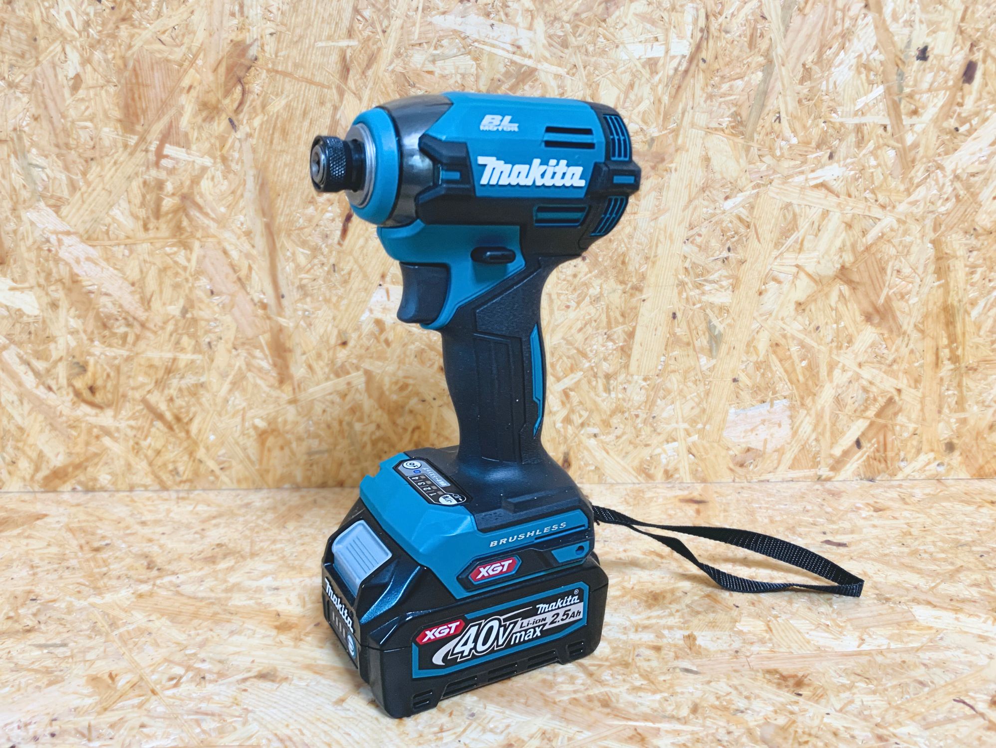 【2024年1月発売！逆転オートストップ機能搭載】TD003Gレビュー_マキタ40Vmaxインパクトドライバ_TD003GZ ...